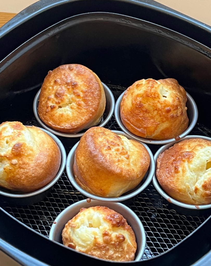 Perfect Air Fryer Yorkshire Puddings for a Classic Roast - Ketogenic ...